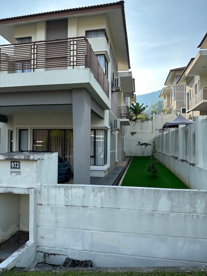 Balqish House @ Nusa Intan - Pedas