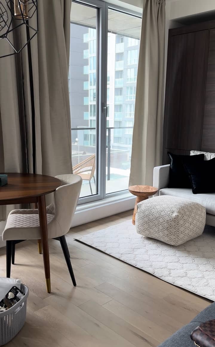 Studio In Heart Of Saint Catherine - Montreal