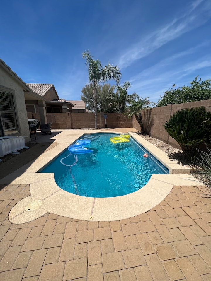 Wanderlust! Modern 3 Br With Private Heated Pool - Queen Creek, AZ