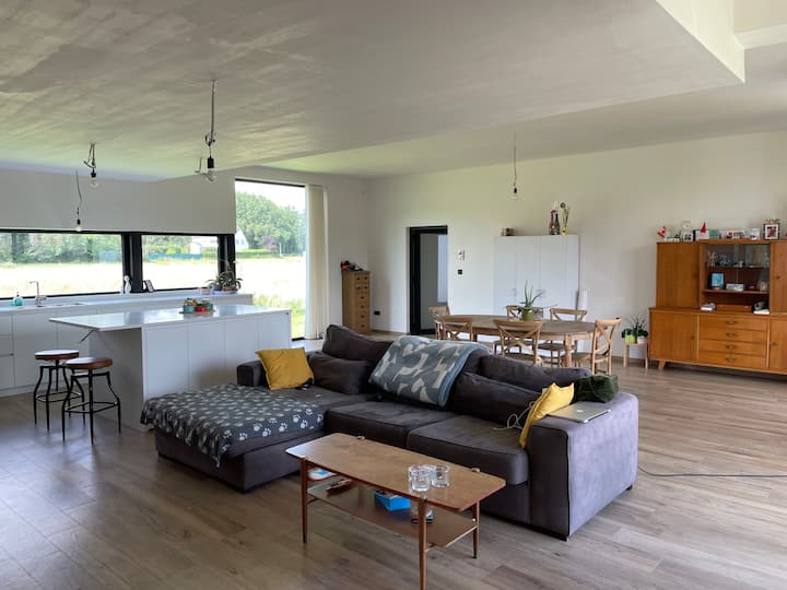 Zolderkamer In Het Lijster Huis - Diepenbeek