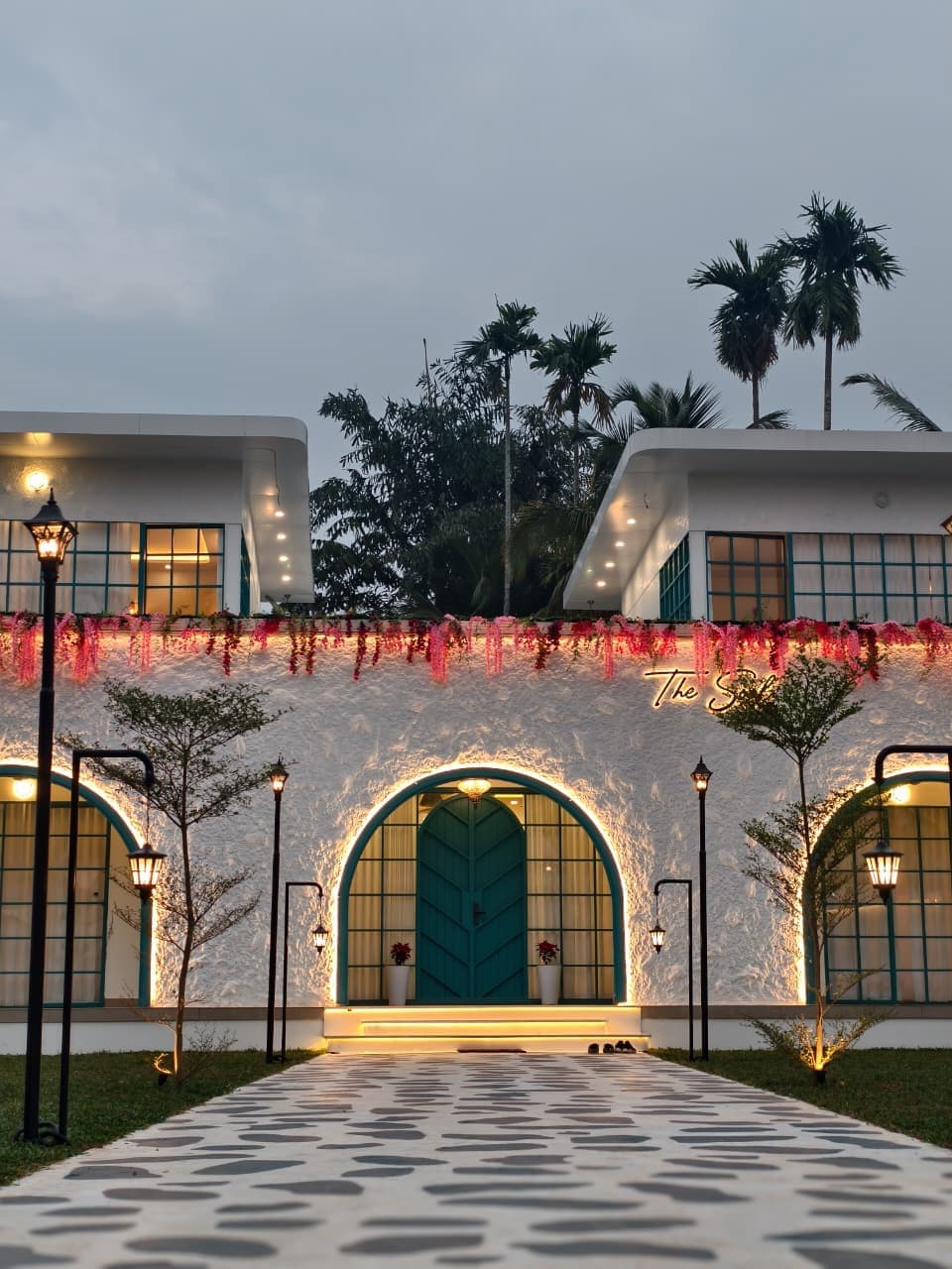 Unrivaled Aesthetic 4BHK villa with swimming pool. - Houses for Rent in ...