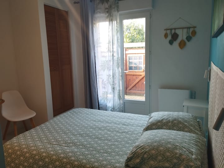 Chambre 2 Pers, Sdb, Terrasse, Privées. - Calais