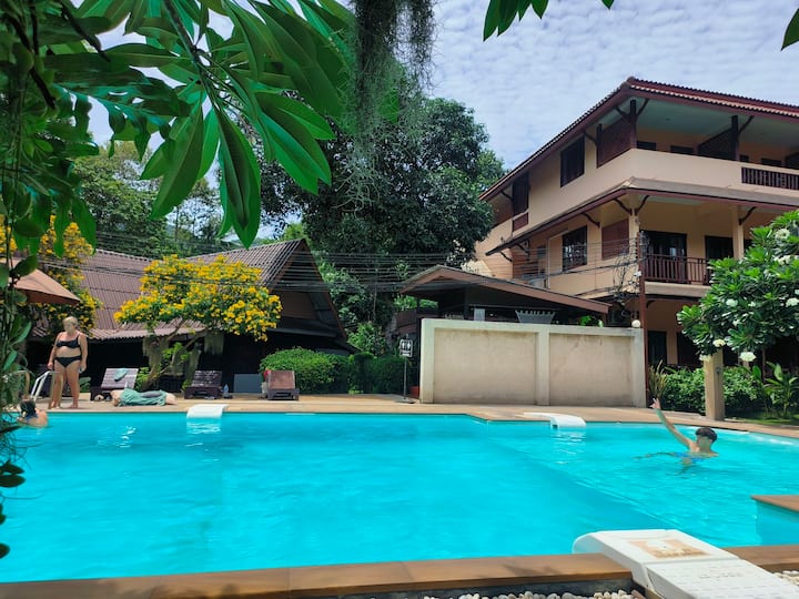 Sairee Beach A S D  Graden View - タオ島