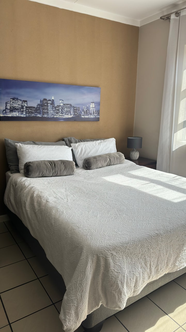 Steps Away From Dainfern Square - Chartwell