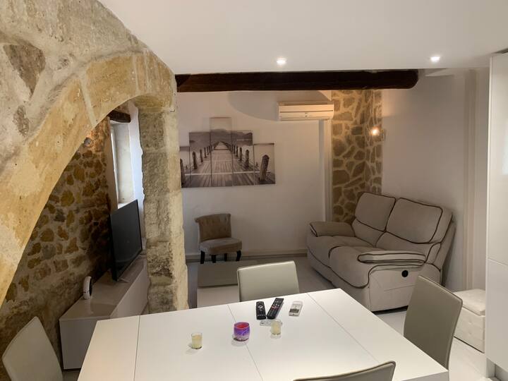 Loue Maison De Ville - Istres