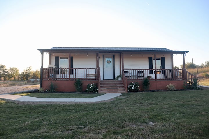 Nail 32 Ranch Stay - Texas