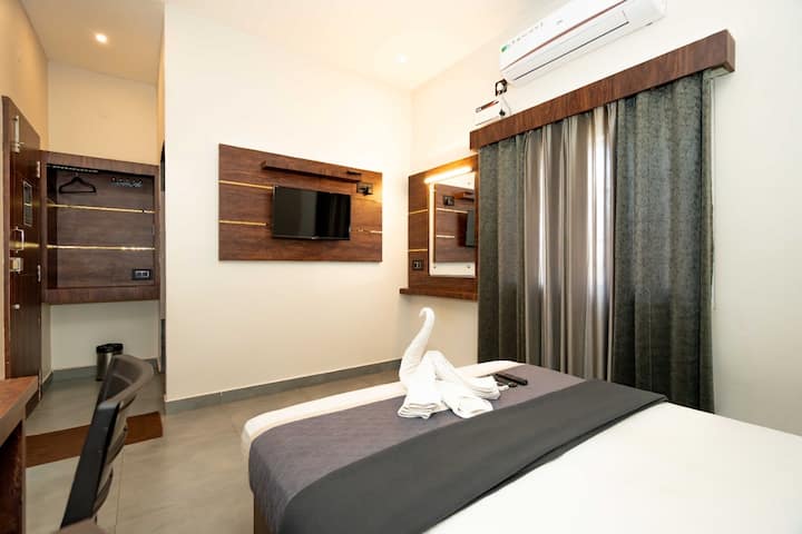Hotel Eliterameswaramdeluxe Double Bed A/c - Rameswaram
