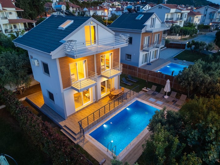 ÖLüdeniz’de 3+1 Havuzlu Villa - Ölüdeniz