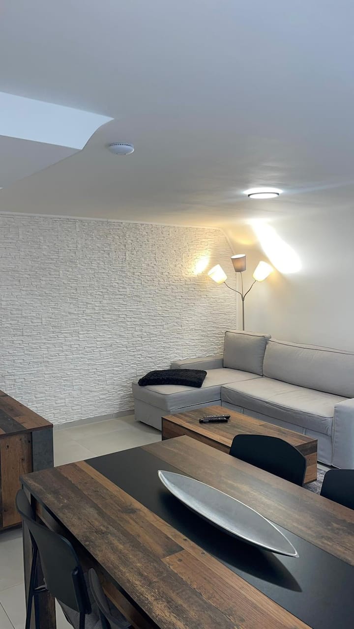 Schöne Souterrain Wohnung - Dieburg