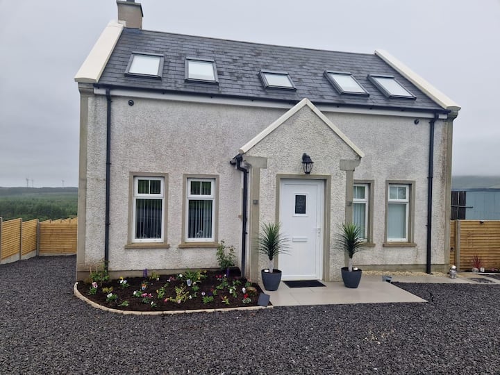 Peaceful Modern Country House - Donegal