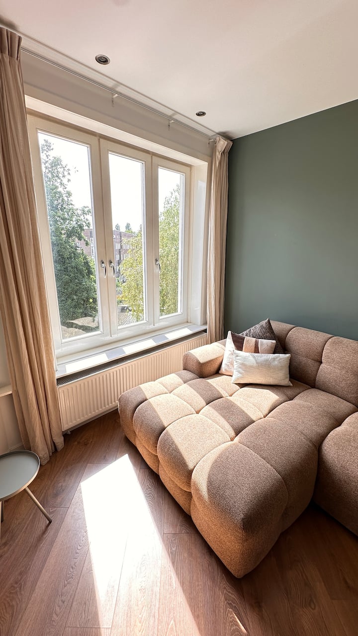 Nicely Renovated Canal Apartment - Ámsterdam