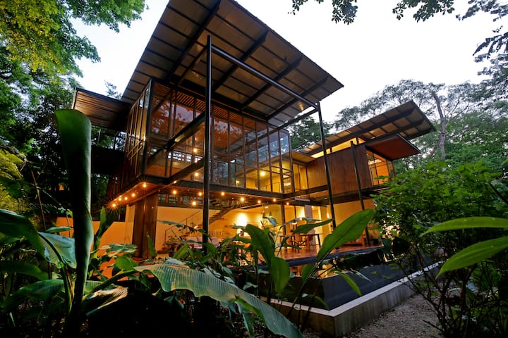 Peaceful Jungle Hideaway With Pool & Walk To Beach - Nosara