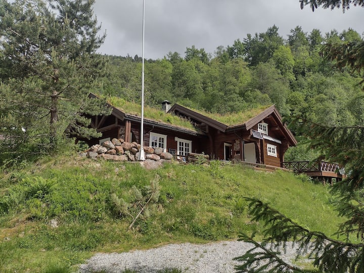 Bergchalet (Naturschutzgebiet-eigenversorger) - Norheimsund