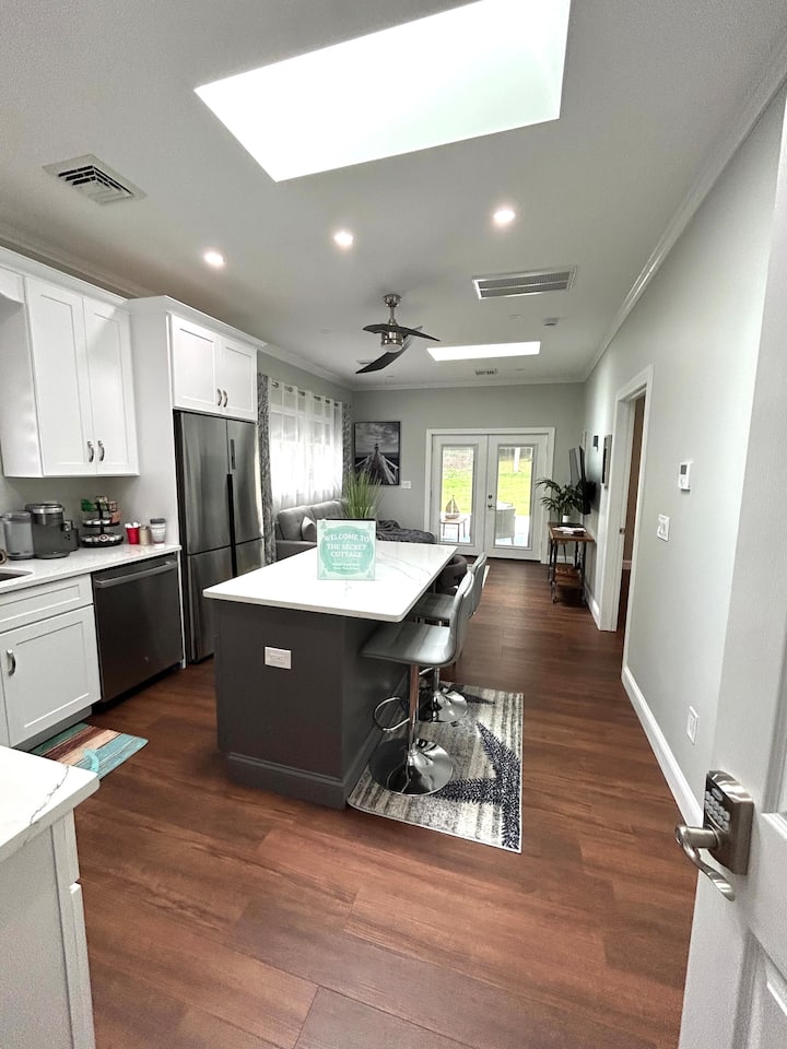 The Secret Cottage

Modern•prime Location - Poughkeepsie, NY