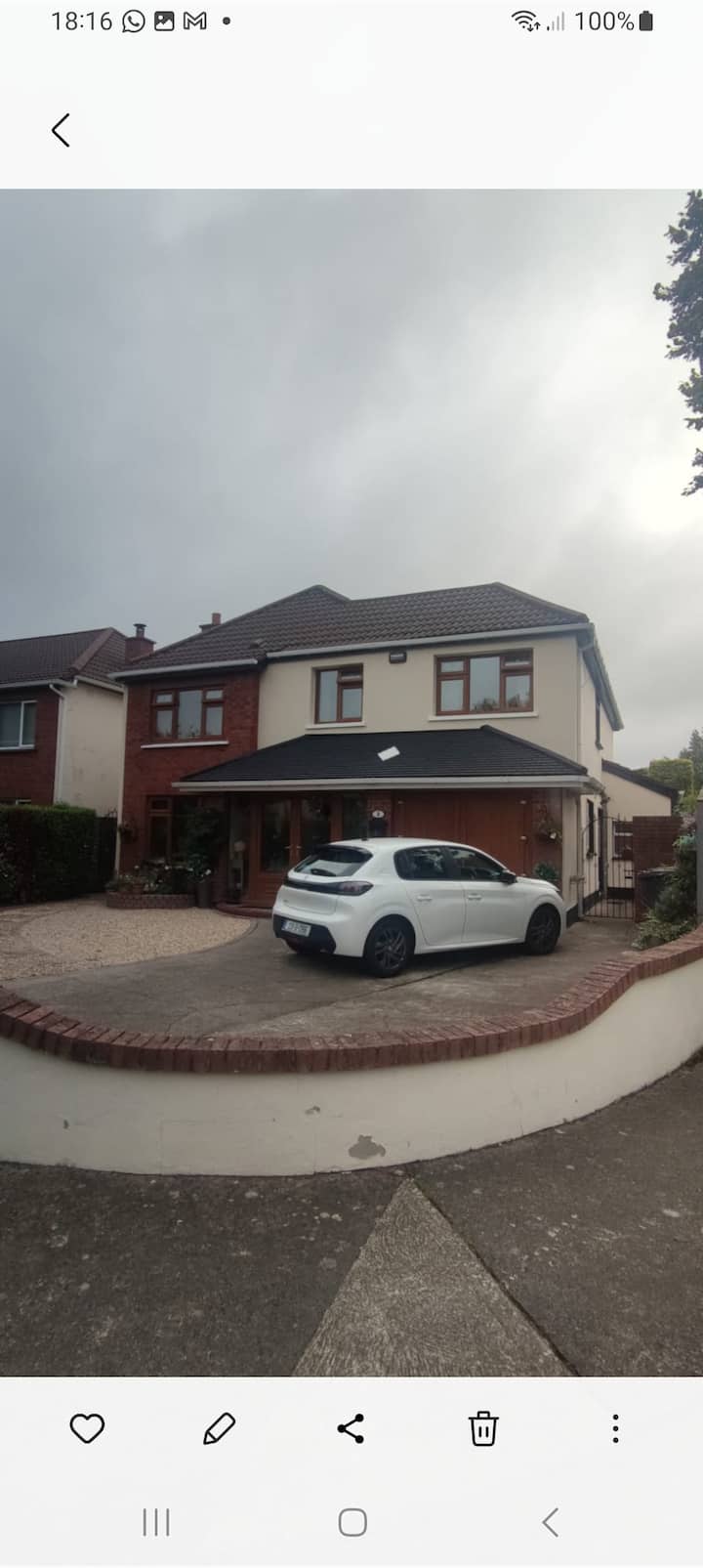 Fiona's Pad - Dublin