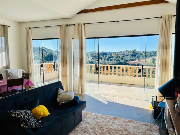 Chalé Vista Linda C/ Hidromassagem - Campos do Jordão