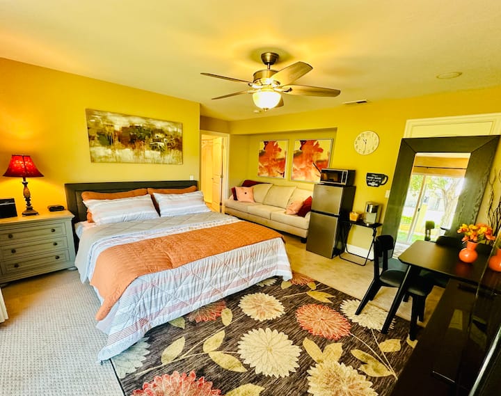 Fairway Suite | Golf Course View | Rancho Bernardo - San Diego, CA