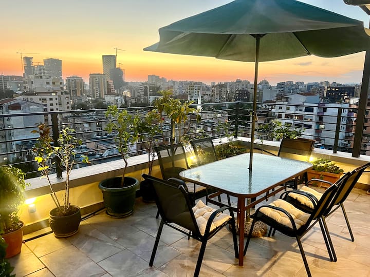 The Skyview Penthouse Tirana - Free Parking - Albania