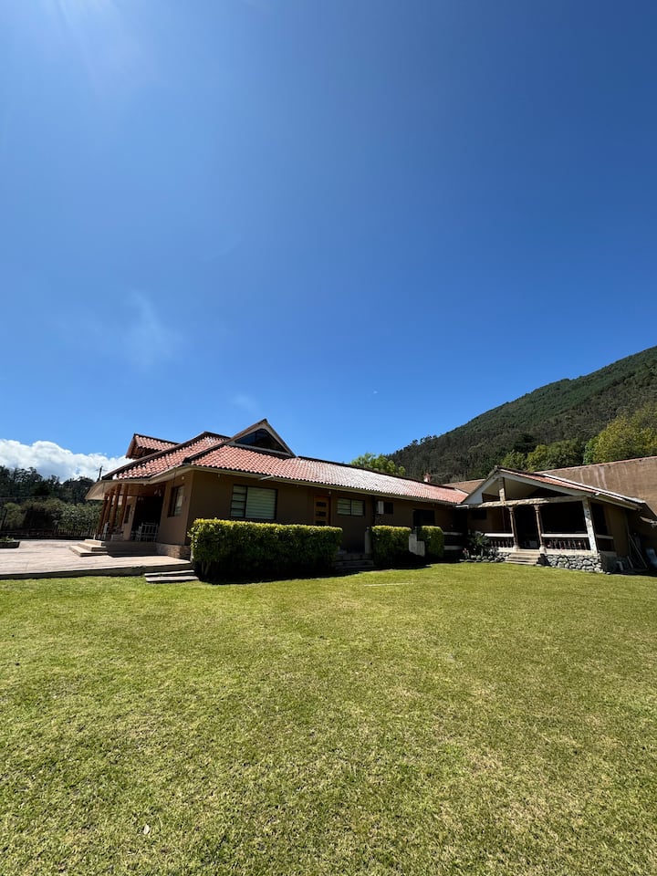 Casa De Lujo Para Grupos Uzhupud Garden - Cañar