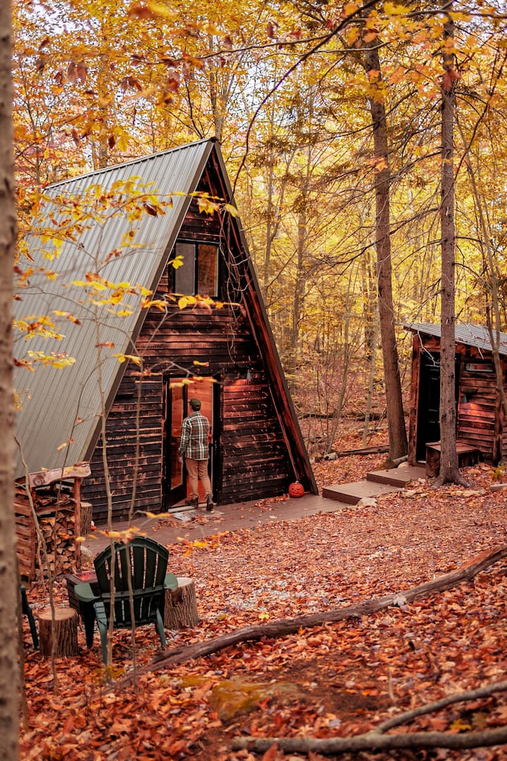 Handcrafted A-frame Near Newfound Lake & Hiking - Wellington State Park, Bristol