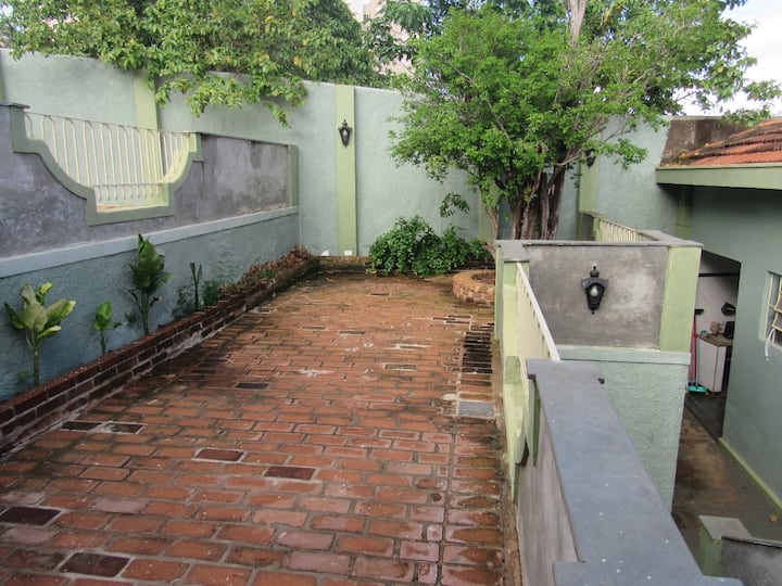 Solar Do Marquês Suíte Climatizada Piscina Centro - Uberaba