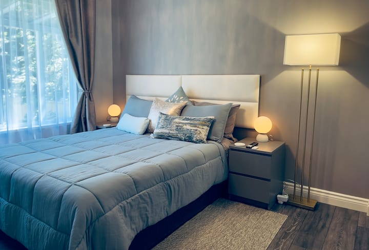 Spotless Guest Suite & Breakfast, North Vancouver - Port Moody