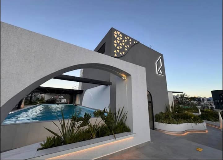 Suite De Lujo|piscina|hidromasaje - Quito