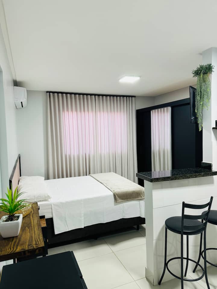 Flat Com Excelente Localização! - Goiás (estado)