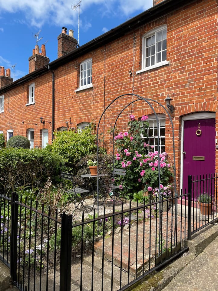 Historic Cottage In Heart Of Farnham Nr The Castle - Farnham