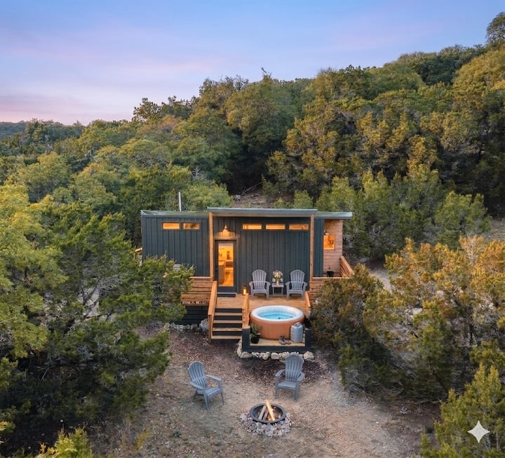 The Hideaway: Hot Tub,view, Fire Pit, Grill! - Texas