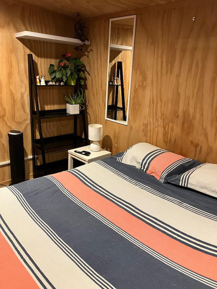 Rustic Sleepout - Tauranga
