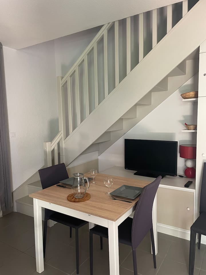 Duplex Dans Résidence Sécurisée Avec Piscine - Collioure
