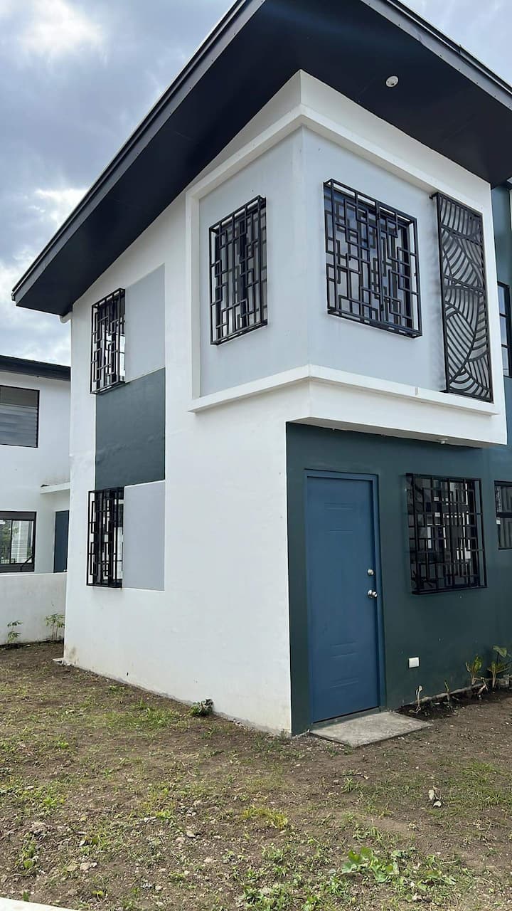 New Townhouse - San Pablo