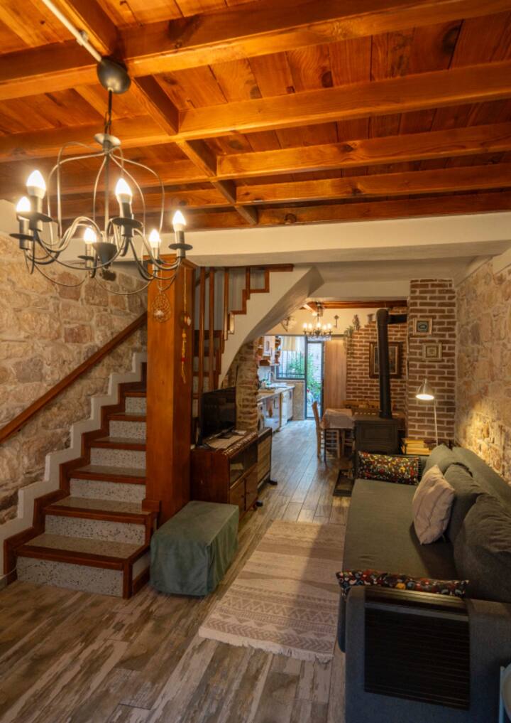 Ayvalık Macaron’da Taş Ev - Elpida Guest House - Ayvalık