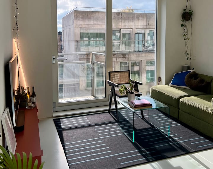 Modern One-bedroom Apartment - Amsterdam