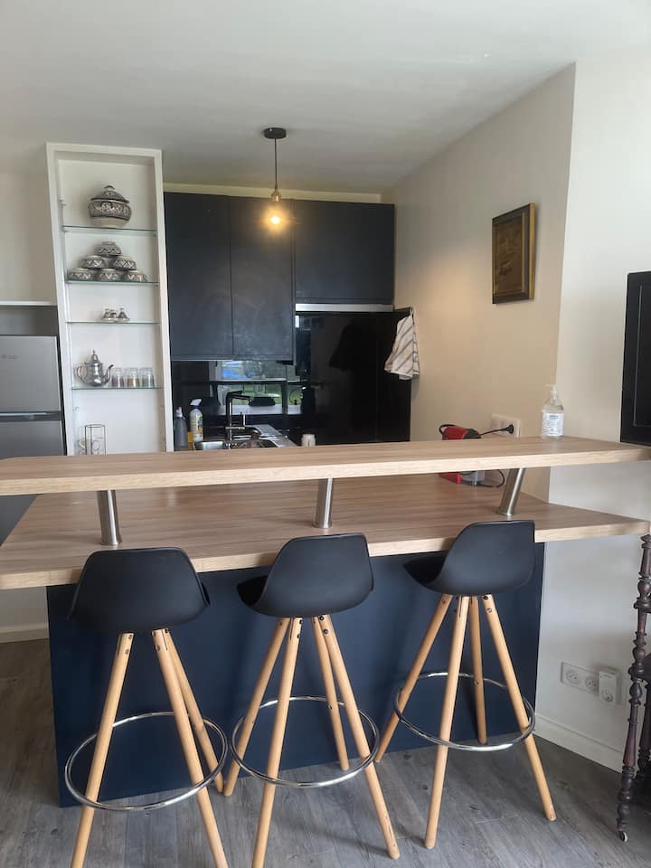 Apparemment Front De Mer - Lion-sur-Mer