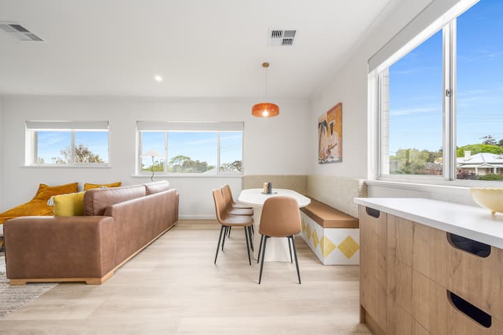 Palms On Wallace - Mount Gambier