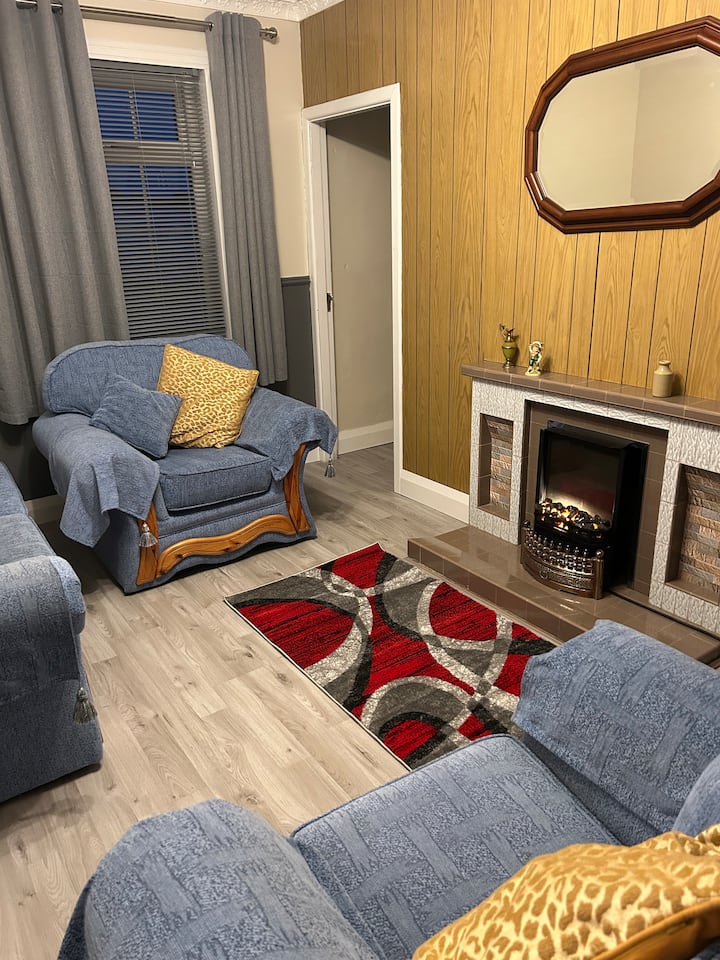 Home In Ballyheigue
3 Bedrooms - Dingle Peninsula