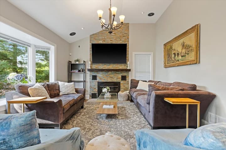 Casa Azul Yonkers: Modern Home Near Nyc - Yonkers, NY