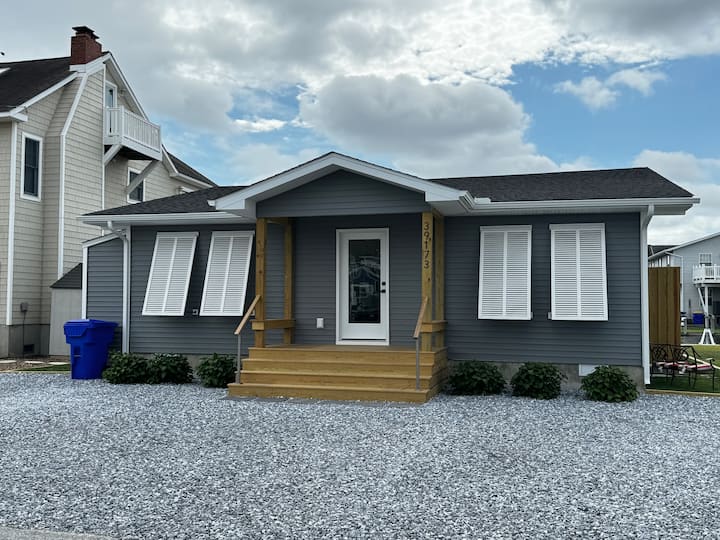 Bayside Waterfront Home - Fenwick Island, DE
