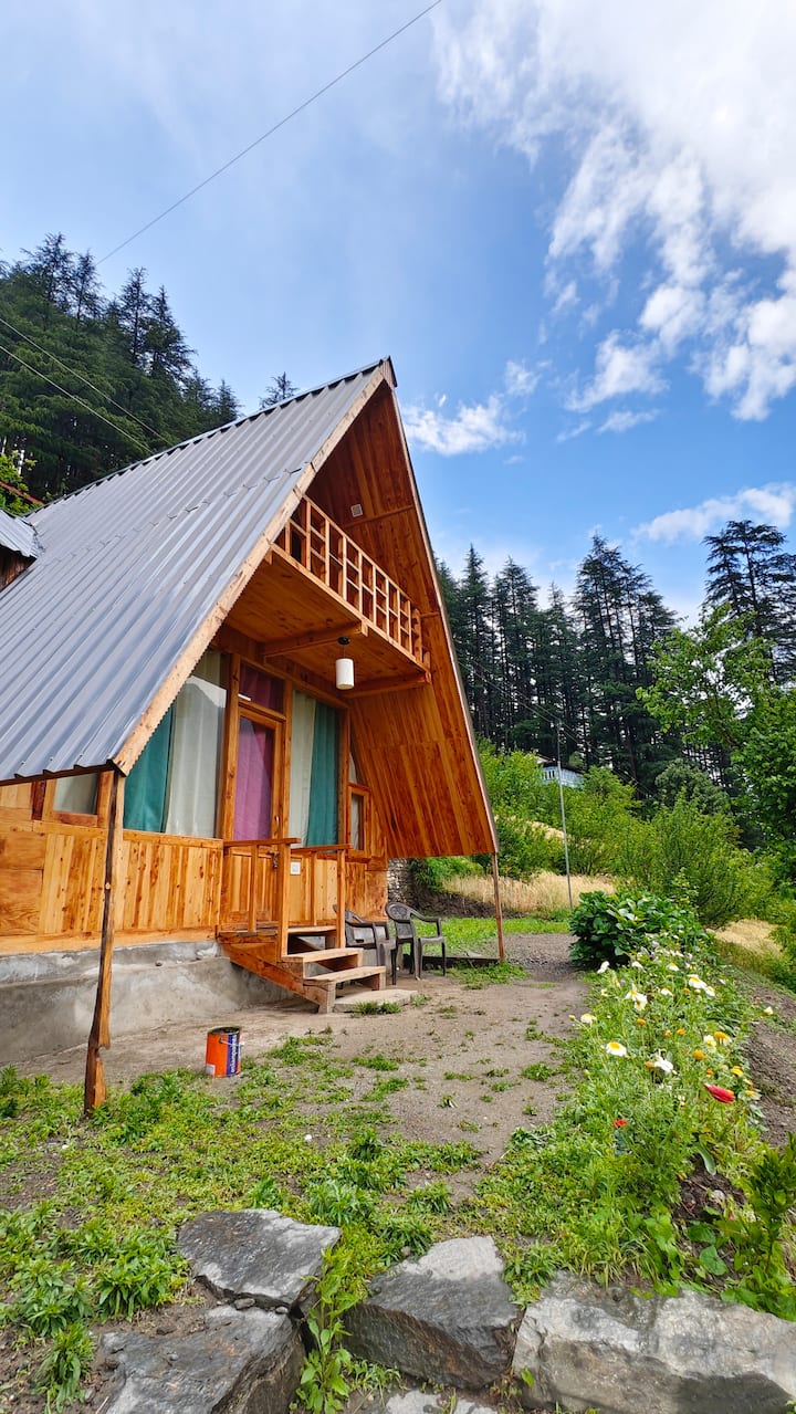 Moonlight A Frame Cottage -Jibhi
Duplex Cottage - Jibhi