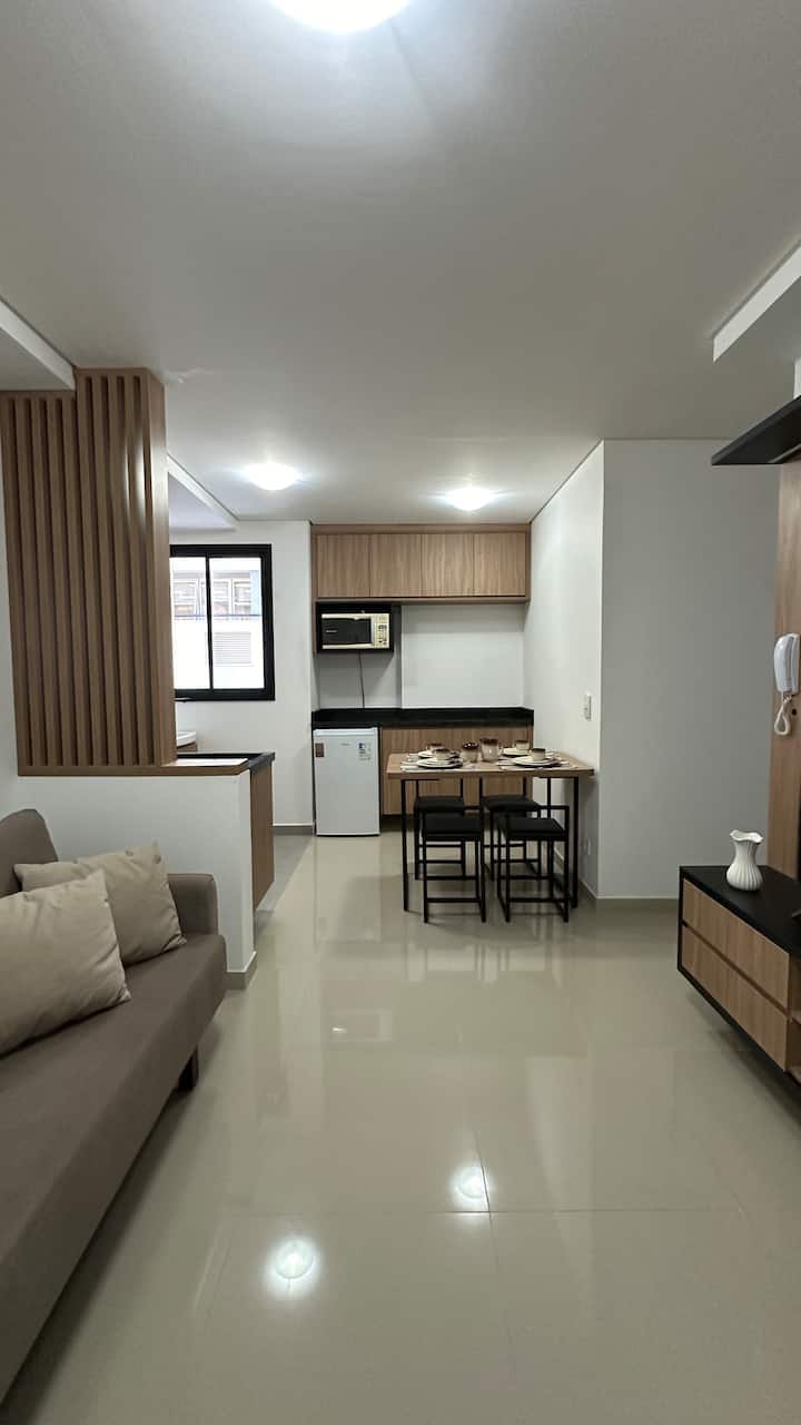Apartamento Próx. Shopping Estação - Até 4 Pessoas - 쿠리티바