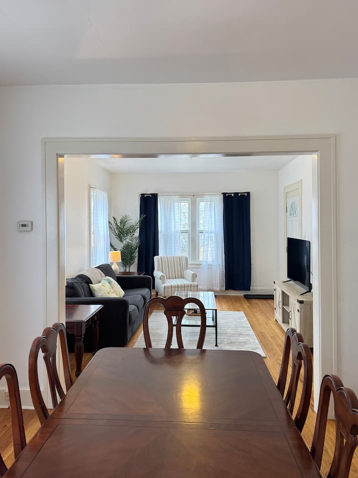 Professionals Peaceful, Westside 2 Bed - Johnson City, NY