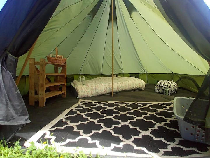 Nuit Douillette Sous Tipi Tente - La Pierre Saint Martin