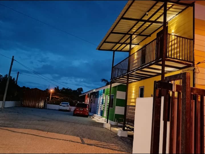 Village View Cottage Roomstay(green) - Kerteh