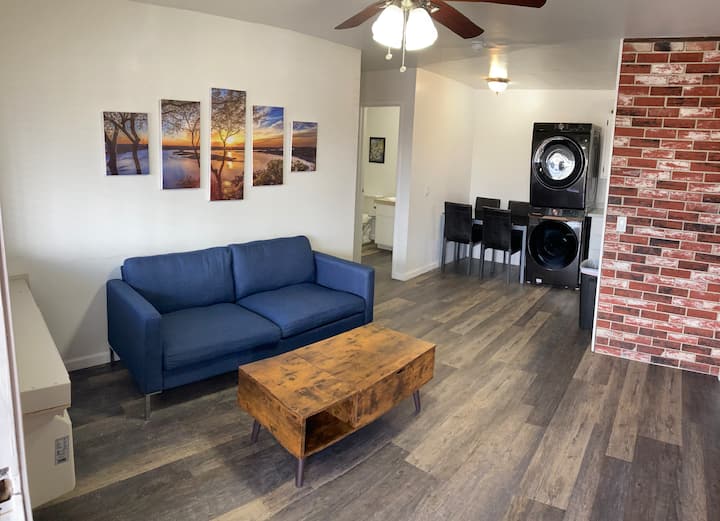 New! From 5 Star Superhost, Clean, Quiet - Henderson, NV