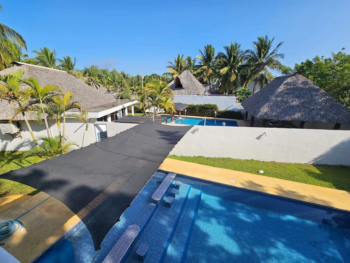 Ranchos Jade (stella) - Chalets en alquiler en Monterrico, Santa Rosa ...