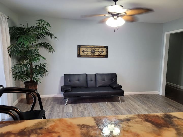 Dreams Elite Suites - Lima, OH
