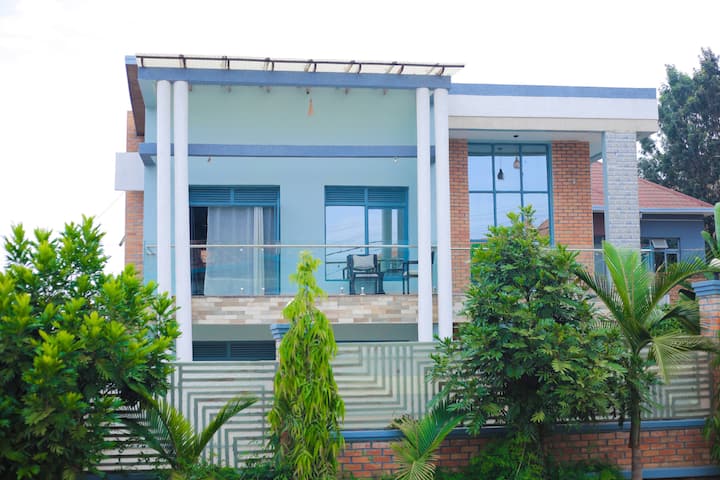 Beautiful Vacation Home In Kigali Near The Airport - Kigali