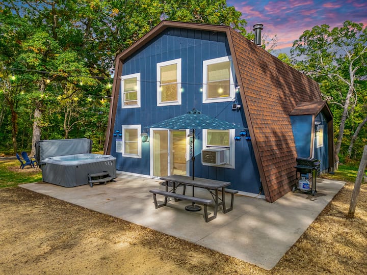 Hot Tub L Fire Pit I Chestnut Mt I 6 Bed I 10 Ppl - Illinois